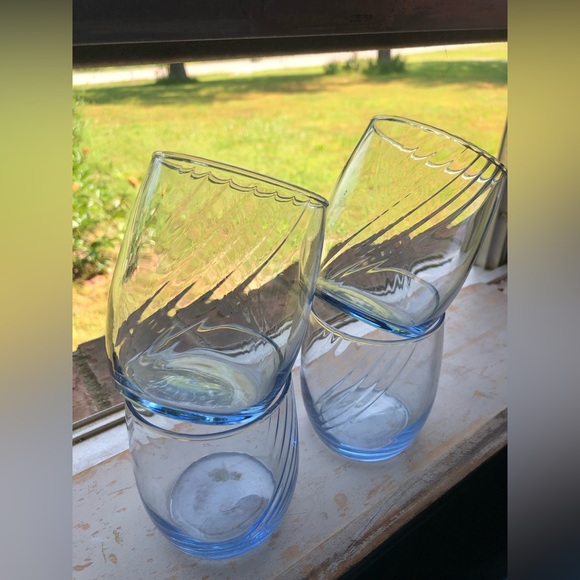 Dining | 2413 Vintage Libbey Optic Blue Swirl Glasses Lot Of 4 Short ...